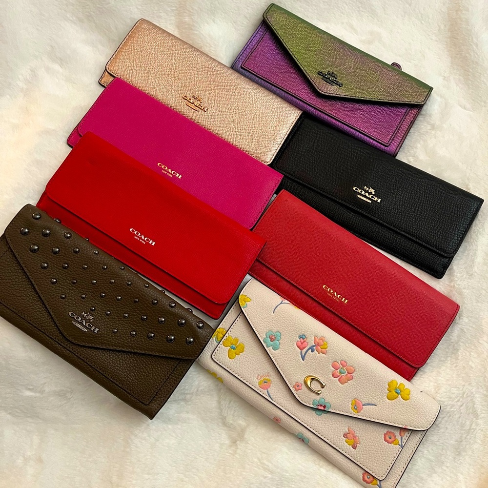Coach Slim Wallets. - Gem